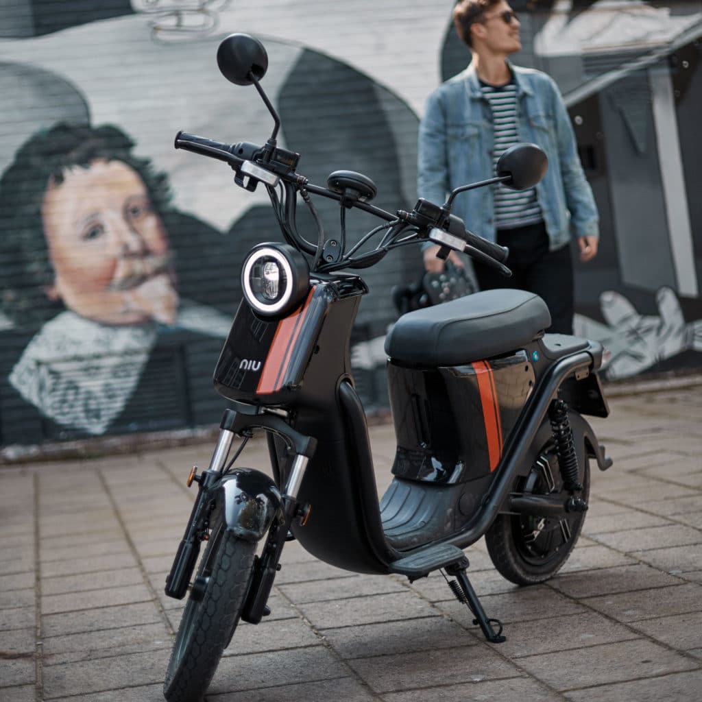 NIU UQi Sport • GO2ROUES