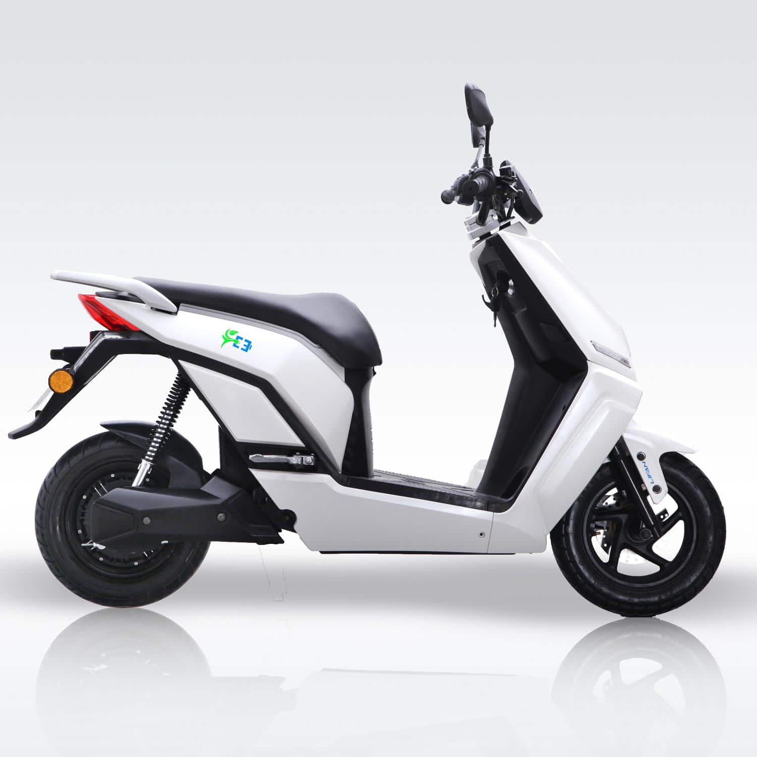 Tous les Scooters Électriques - 15 jours d'essai offert ! GO2ROUES