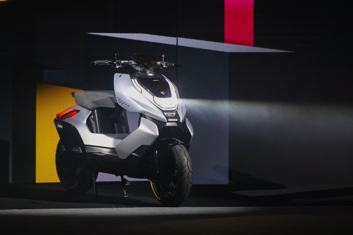 Zeeho Cyber : CFMoto se lance dans l'électrique ! • GO2ROUES
