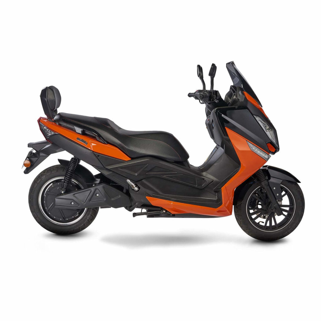 Pink Mobility Pink Fly • 8390 € • GO2ROUES