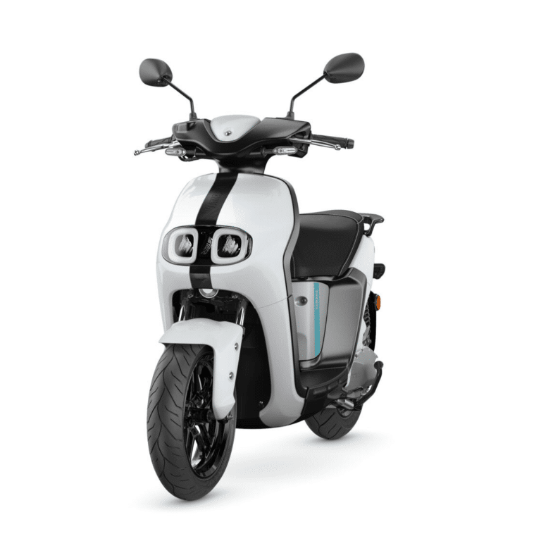 Yamaha NEO's Core • GO2ROUES